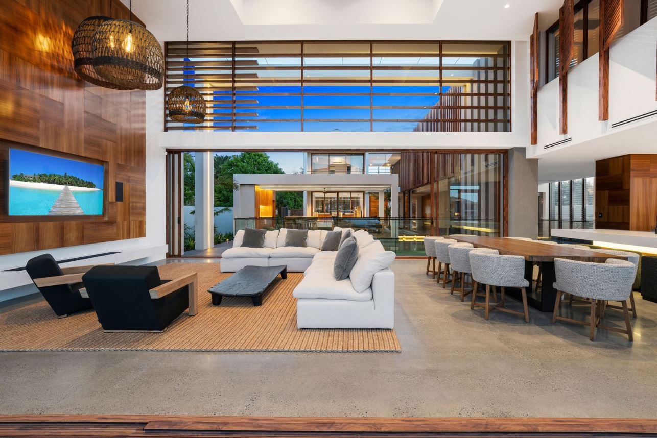 Incredible Floating Water Modern Home in Australia by Chris Clout Design