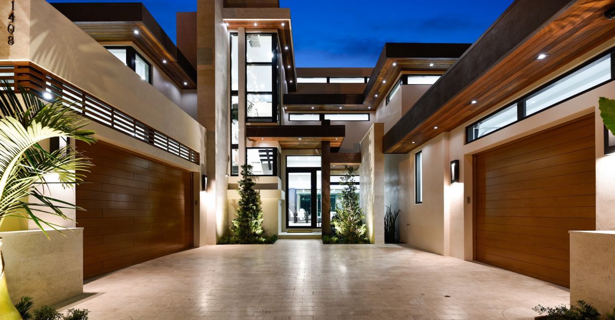 Lake Drive Residence in Harbor Beach by In-Site Design Group LLC
