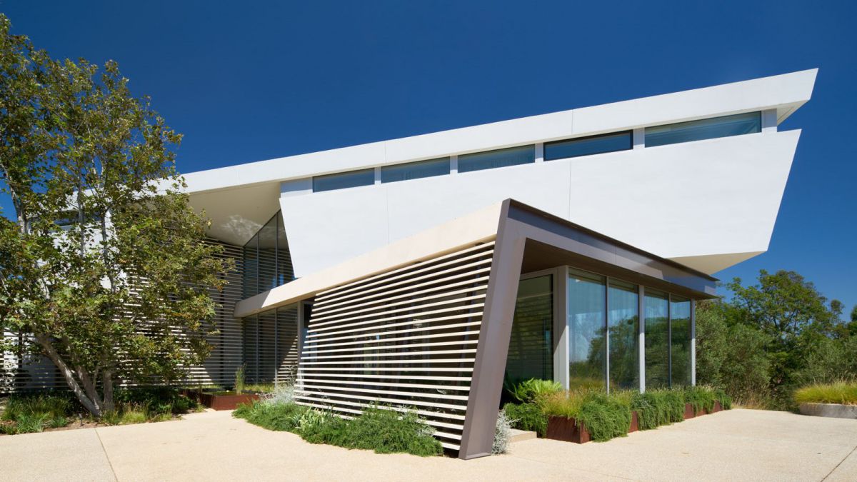 Tree Top Residence in Los Angeles by Belzberg Architects | Luxury Houses