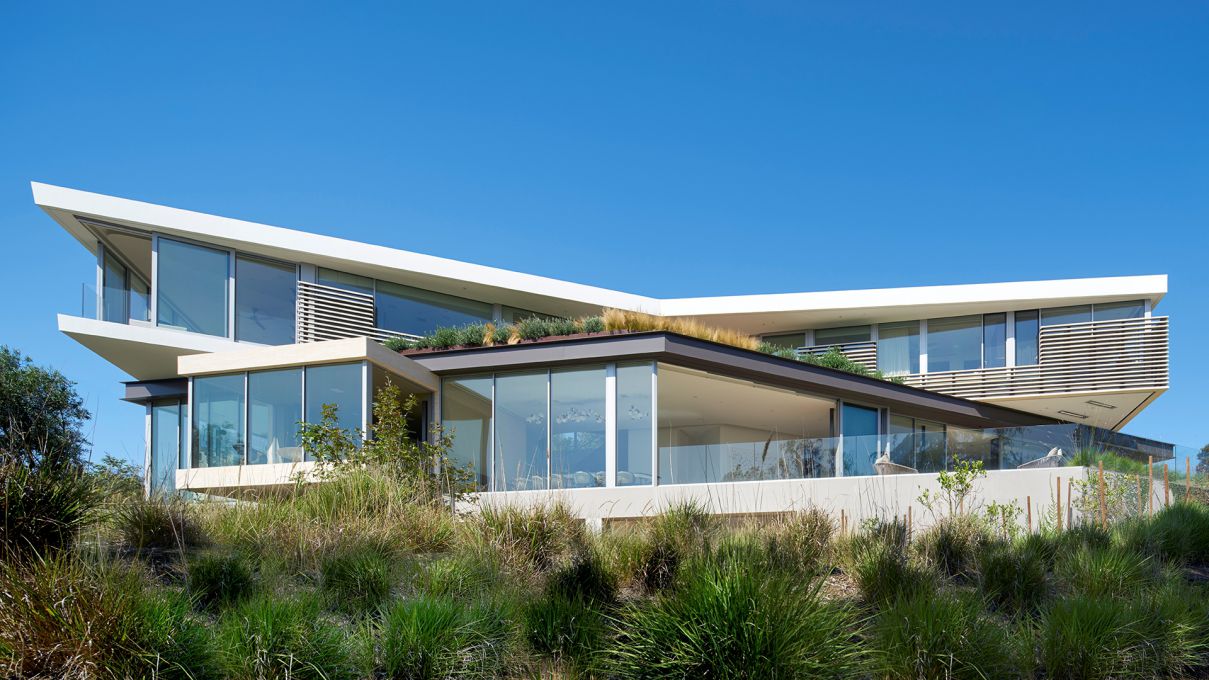 Tree Top Residence in Los Angeles by Belzberg Architects | Luxury Houses