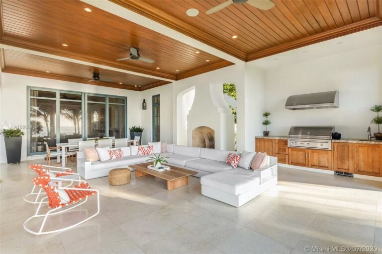 $22 Million Oceanfront Compound in Gulf Stream Returns to Market ...