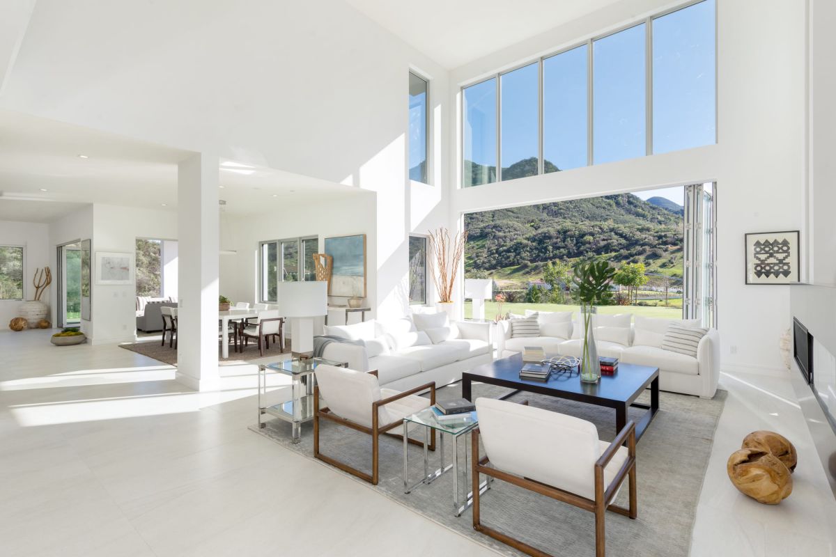 California House with Exceptional Design in Agoura for Sale $4.25 ...