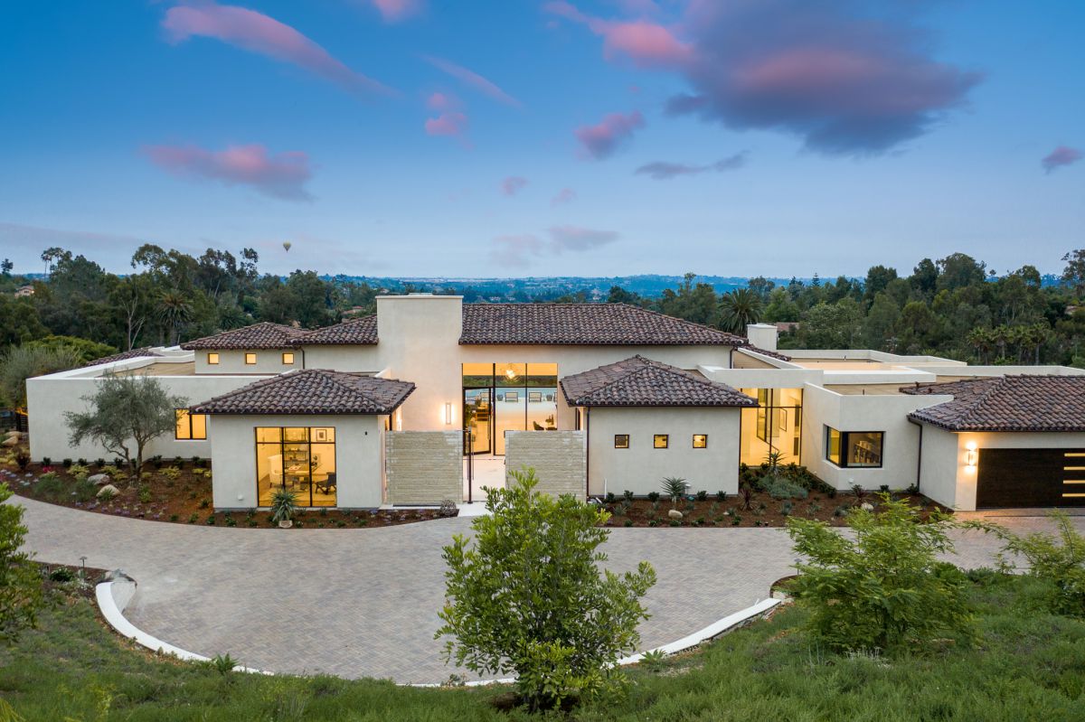 Iconic 2020 New Construction in Rancho Santa Fe Covenant - A Modern ...