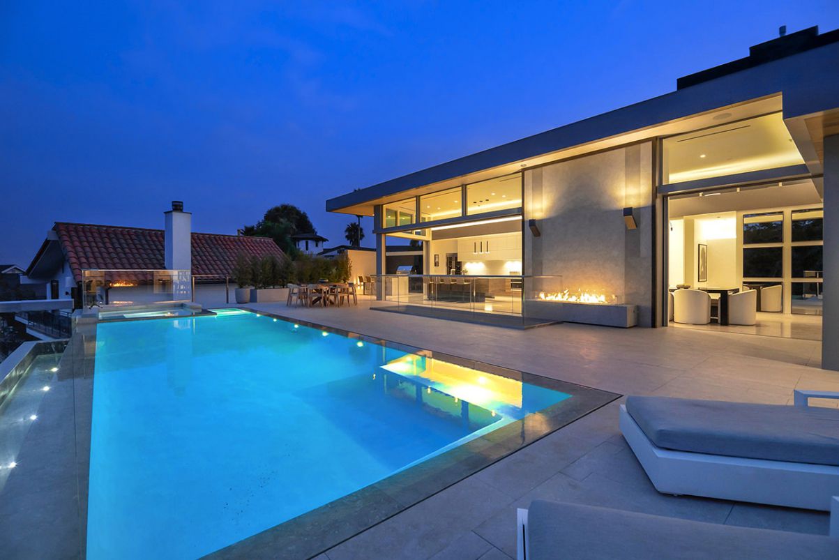 Architectural Masterpiece in Los Angeles Lists for $15 Million | Luxury ...
