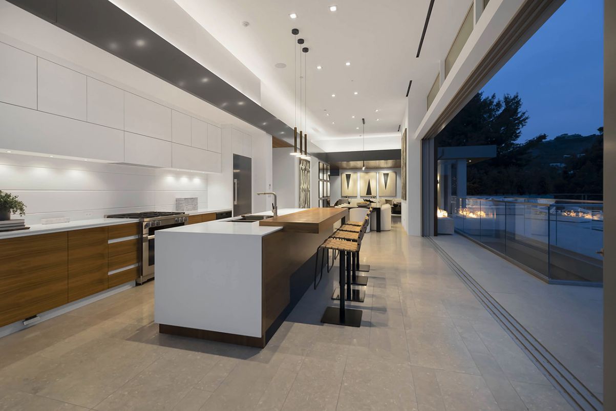 Architectural Masterpiece in Los Angeles Lists for $15 Million | Luxury ...