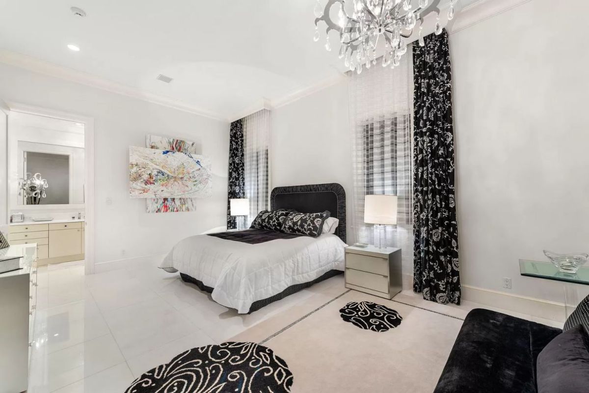Extraordinary Jupiter House with Modern Design Ask for $10.995 Million ...