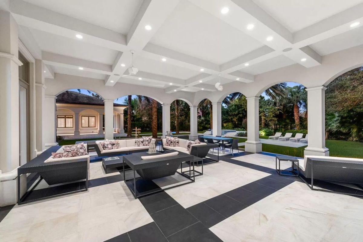 Extraordinary Jupiter House with Modern Design Ask for $10.995 Million ...