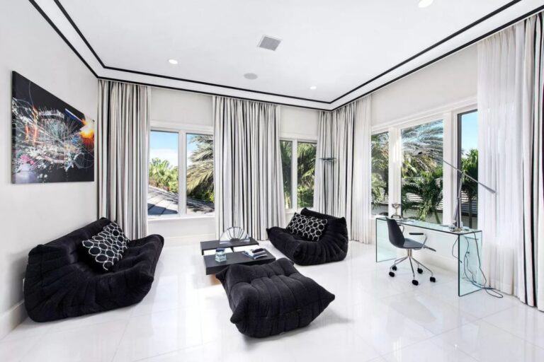 Extraordinary Jupiter House with Modern Design Ask for $10.995 Million ...