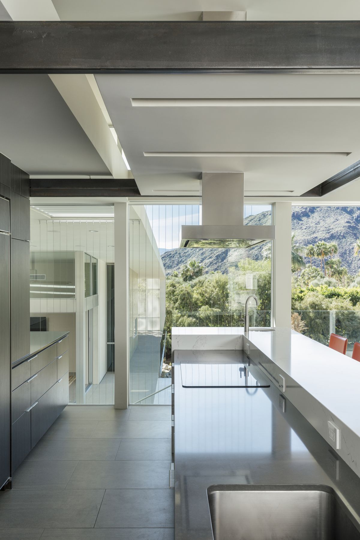 Las Palmas Heights House in Palm Springs by o2 Architecture | Luxury Houses