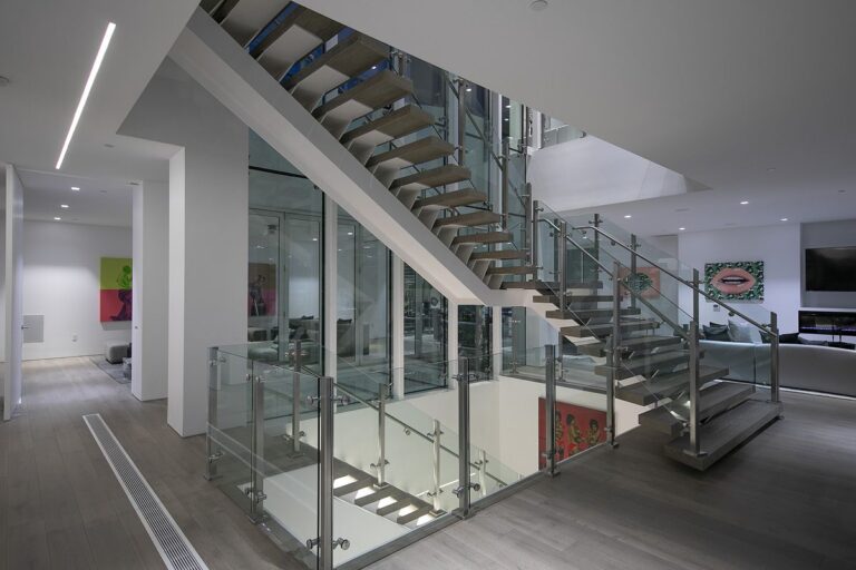 Los Angeles New Home on Famous Blue Jay Way hits Market $26 Million ...