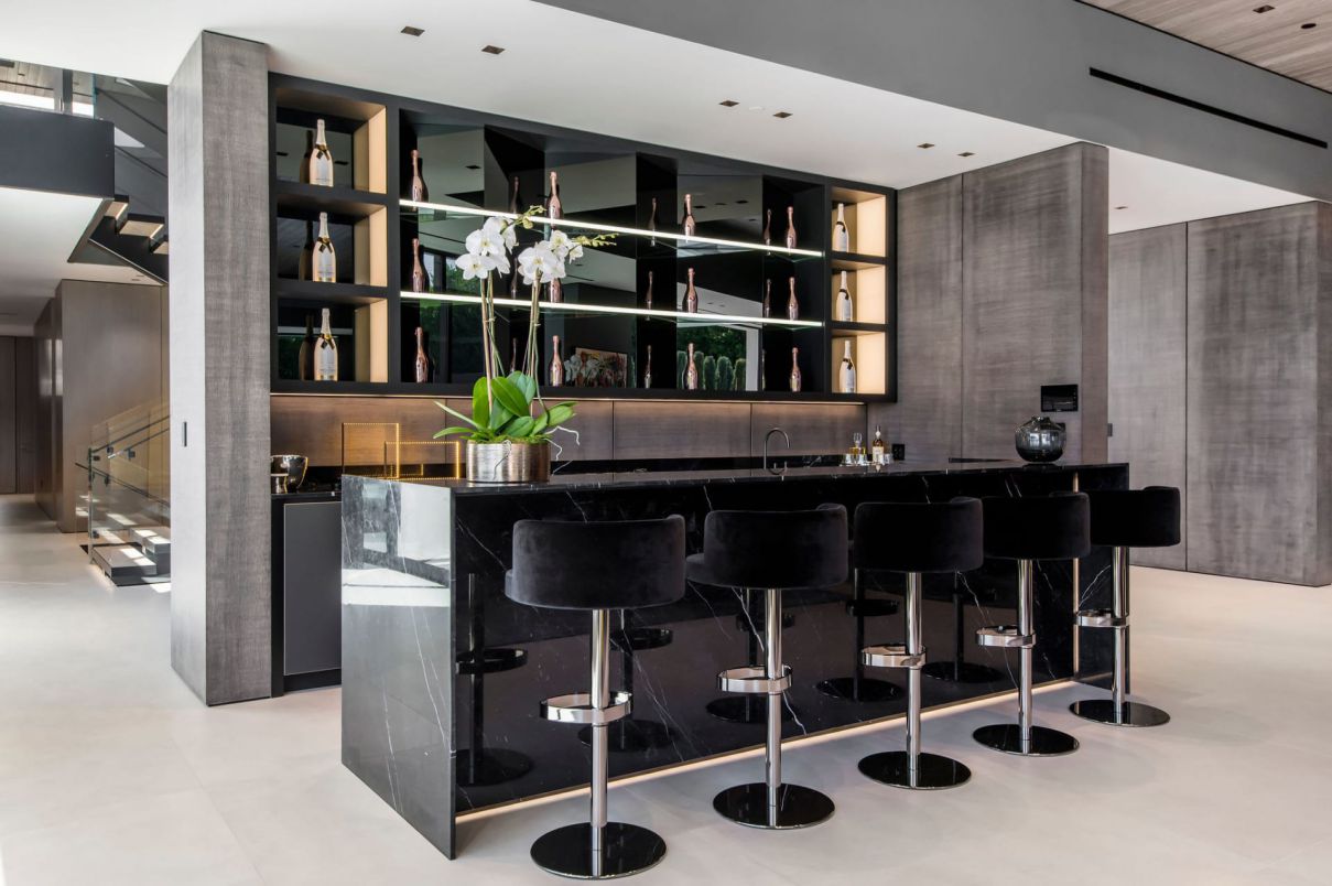 Striking Modern California Mansion with the Highest Quality in ...