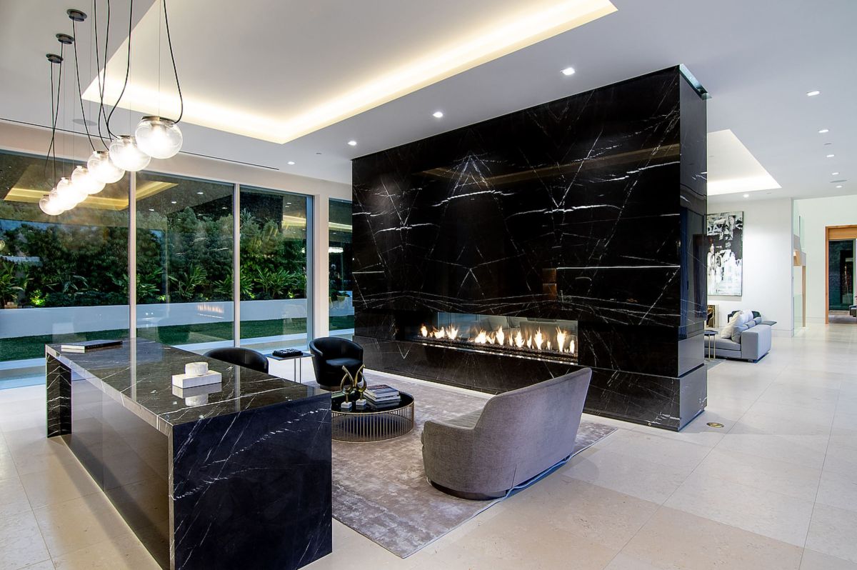 A Sensational Trophy House with Stunning Views in Bel Air | Luxury Houses