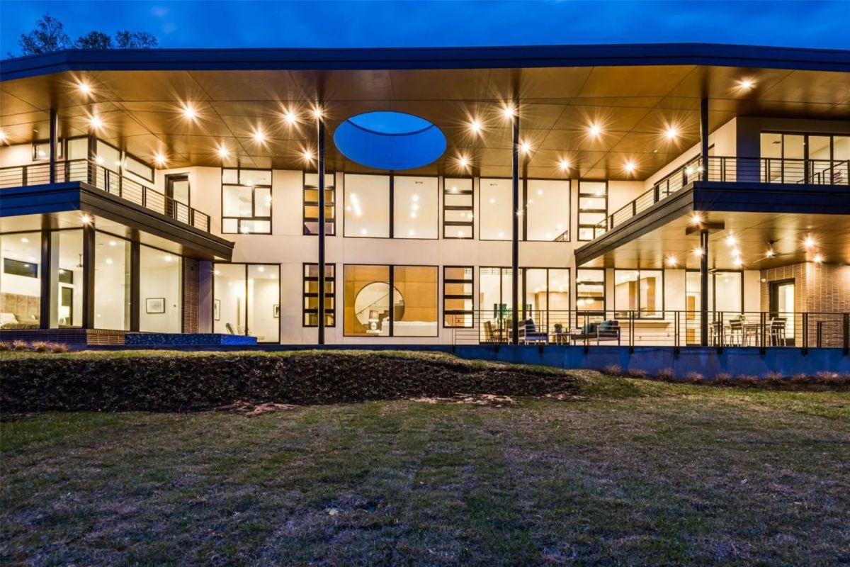 A Thoughtfully Designed House in Dallas for Sale at $3,325,000 | Luxury ...