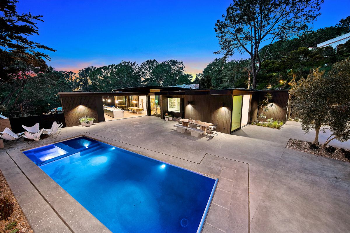 Inside A Brand New Del Mar Home for Sale with Asking Price $7,250,000 ...