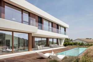 Panoramic House, Unique Home with The Landscape as Protagonist | Luxury ...