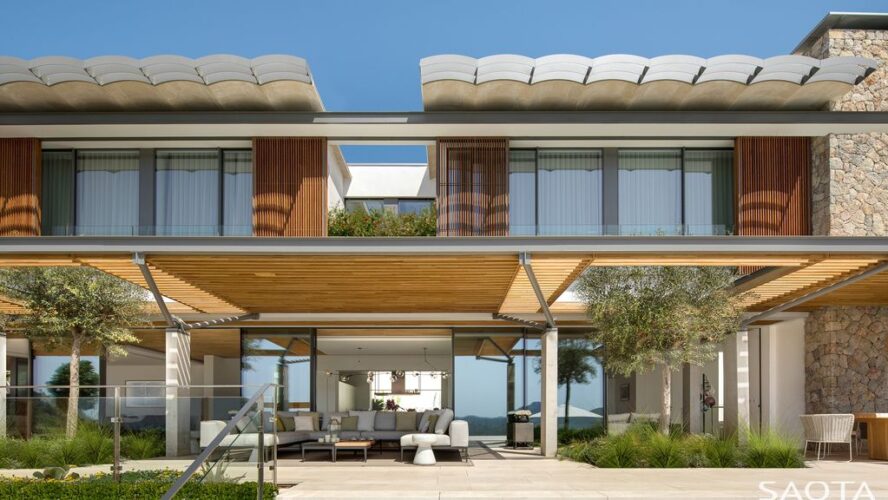 Bora Headquarters Villa Merges Modern & Classic Designs by SAOTA ...