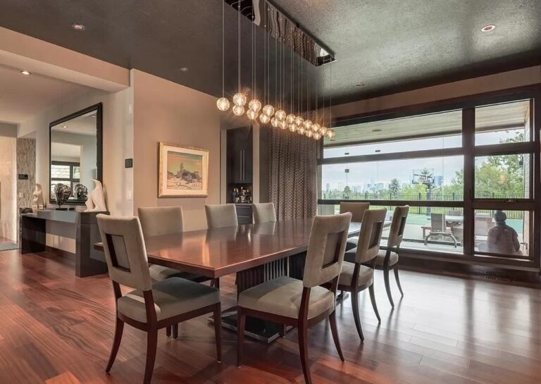 Luxury and Tranquility Meet in This C$4,695,000 Remarkable Contemporary ...