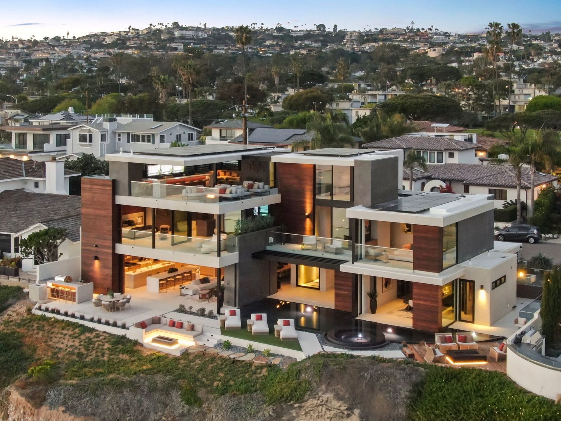 ORA HOUSE in La Jolla showcases Captivating Waterfront Views, Striking ...