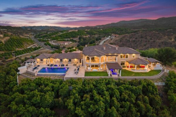 Italian Inspired Masterpiece with Uninterrupted Panoramic Mountain ...