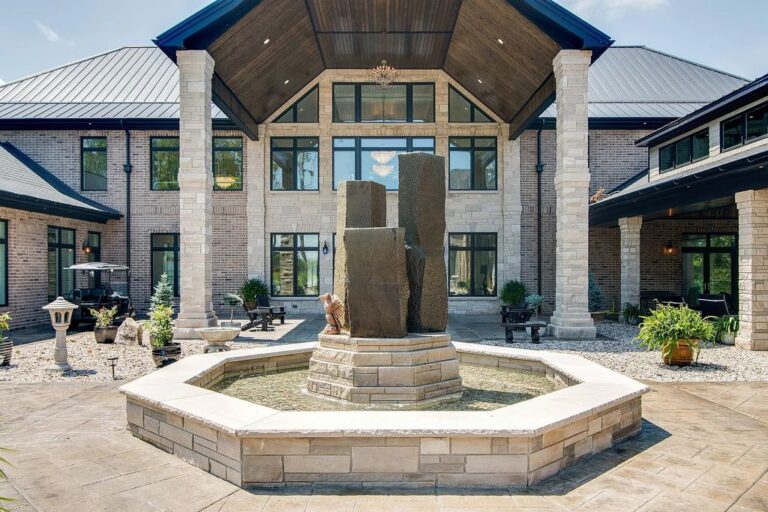 Landmark Estate with Extraordinary Panoramic Views of Pristine Dale ...