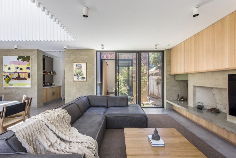 Millswood House, a Double-fronted Cottage in Australia by studio gram ...