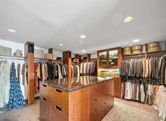 This $2.999M One-of-a-kind and Rare Real Estate Compound Commands Great ...