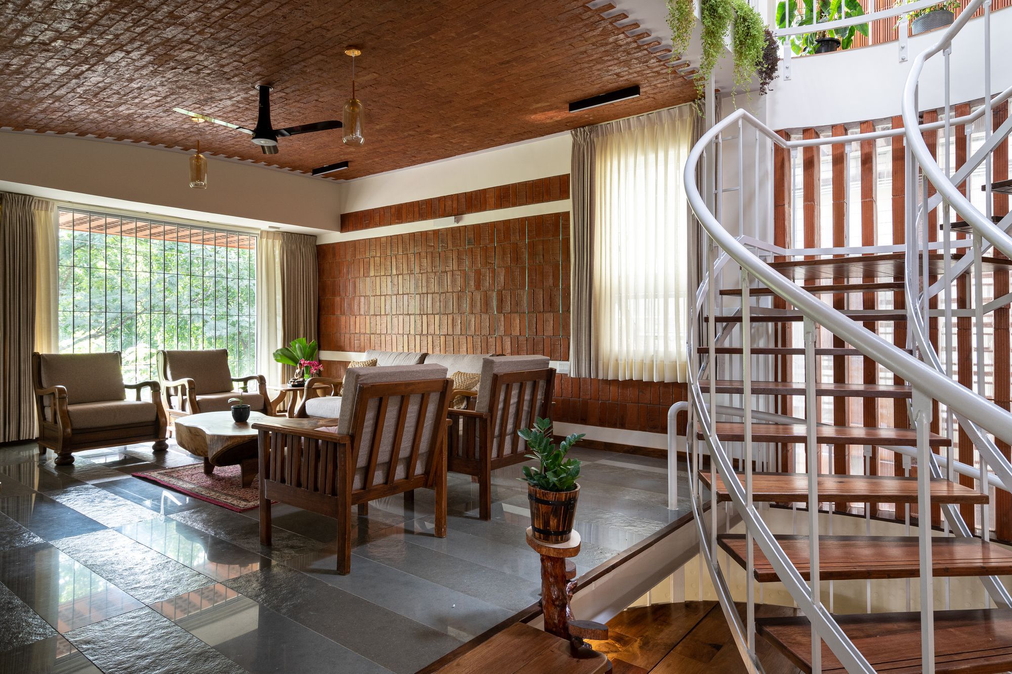Shiva Stuthi Residence with Freedom, Peaceful Spaces by Wright Inspires ...