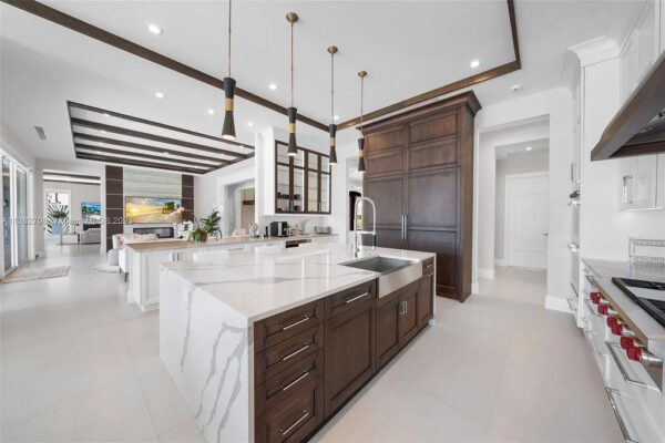 Discover the $13.5 Million Michael Grey-Designed Estate in Fort ...