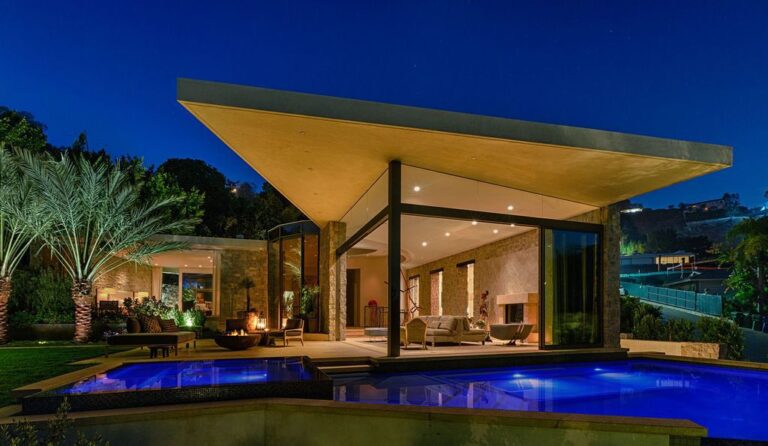 Bayou House Features Modern Aesthetic Design by Bradley Bayou Design ...
