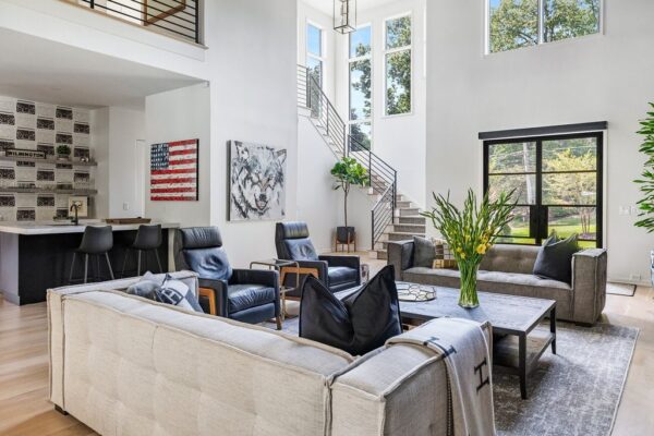 Stunning California Contemporary-Style Home in Atlanta, Georgia