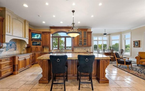 Handcrafted Masterpiece on 25 Acres of Pure Luxury in Goodrich ...