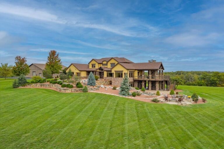 Spring Green, Wisconsin Dream Home: $3.1 Million for Ultimate Outdoor ...