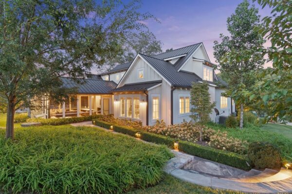 Unparalleled Beauty and Recreational Paradise: Twin Creek Farm in Santa ...
