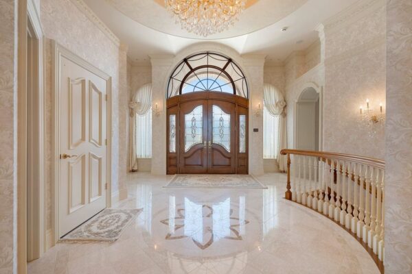 A Majestic All-Brick Hillside Ranch Mansion on 3 Lake Largo Lots ...