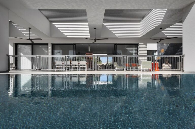 The Artistic House in Israel by Dan & Hila Israelevitz Architects ...