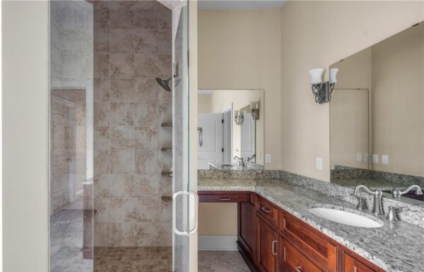 $2.1M Estate, A Serene Haven with Outdoor Opulence in Ohio