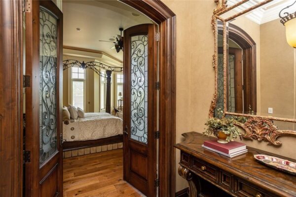 Luxurious Living Redefined: Timeless Elegance in Iowa's Stucco and ...