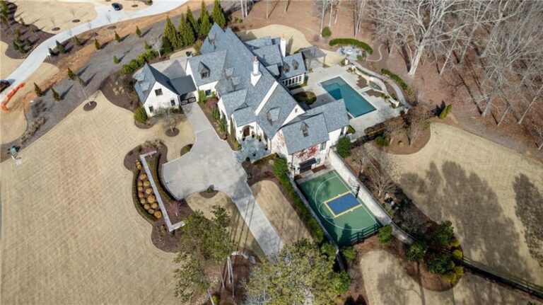 Stone-Crafted Masterpiece: T.S. Adams Studio's Alluring Estate in ...