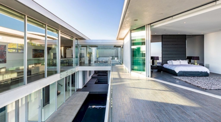 Levels House, striking Los Angeles home by McClean Design