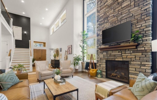 Exclusive Forest Highlands Estate: Luxury Living at $2,998,000 in Oregon