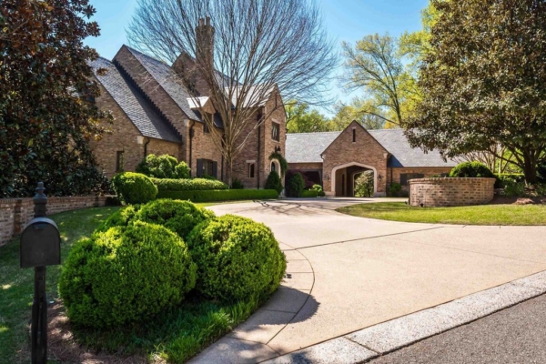 Enoch & Akers Unveil Tennessee's Architectural Marvel: Seeking $3.9 ...