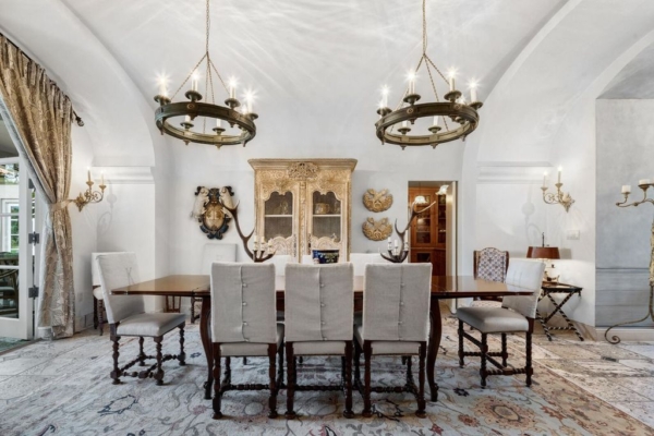 Opulent $16 Million Estate in the Desirable Bridle Path Enclave of the ...
