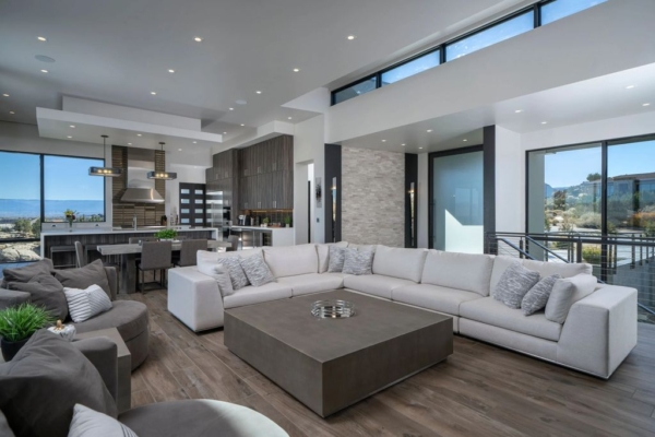 DeSantis House by Soloway Designs Architecture + Interiors | Luxury Houses