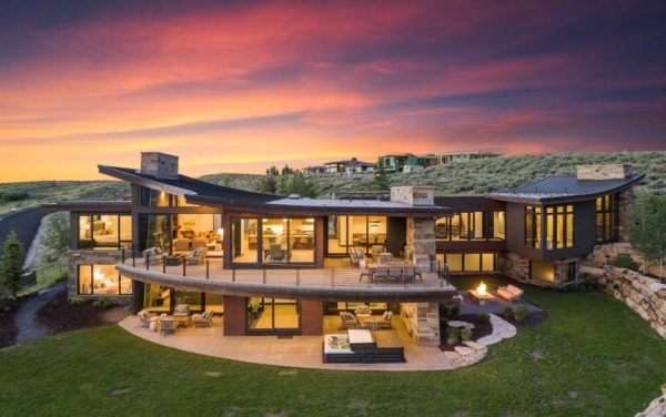 Promontory Estate: A Testament to Opulence, Amenities, and ...