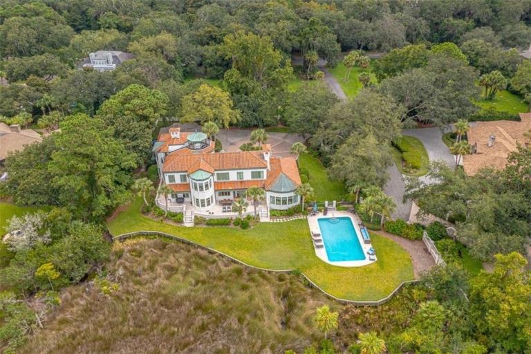Estate with Impeccable Architecture and Open Floor Plan Listed at $8.95 ...