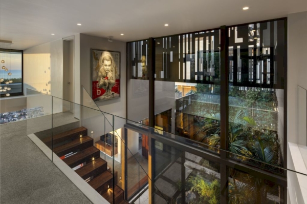 House Sealion for Coastal Living by Greg Wright Architects | Luxury Houses