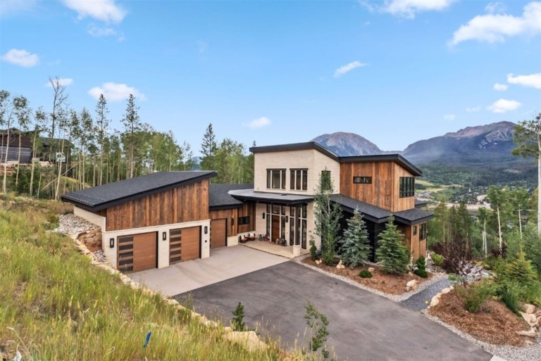 Meticulously Crafted Home with Contemporary Design and Gore Range Views ...