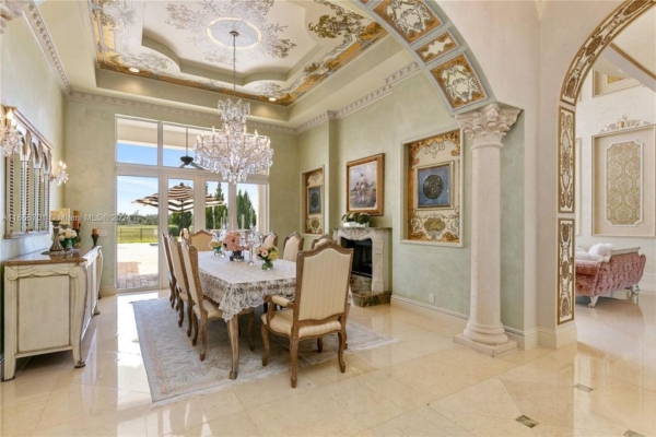 Exquisite $7.3 Million French-Renaissance Estate in Windmill Reserve ...
