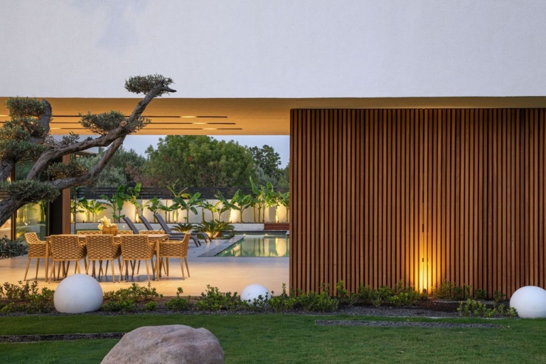 Mamurbaba House, Modern Sanctuary by Bago Architecture | Luxury Houses
