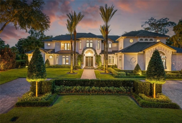 Majestic Lakefront Mansion in Winter Park Offering Unmatched Luxury ...